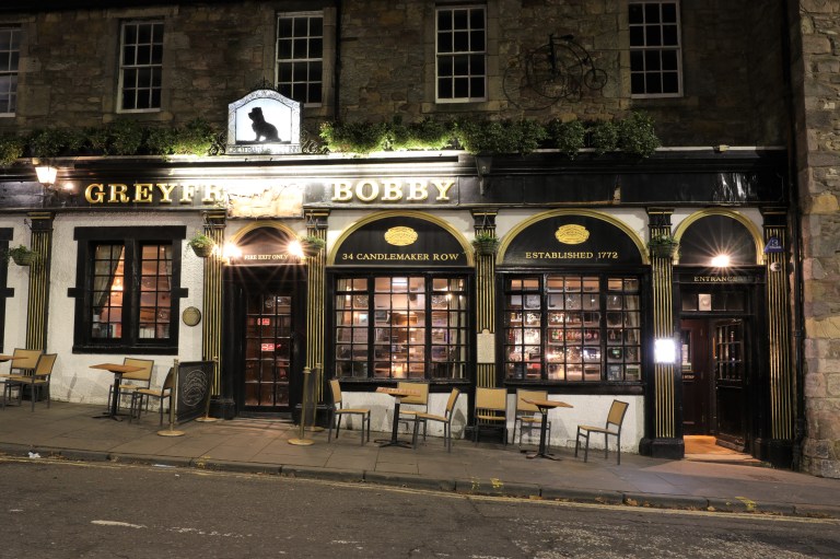 8+ Incredible Reasons Why You Should Visit Edinburgh At Least Once ...