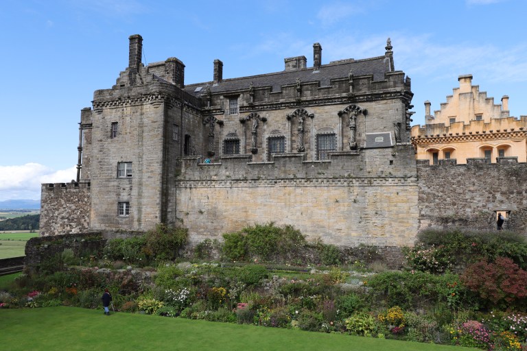 How to Visit Enchanting Stirling Castle & Gardens in Scotland: An Easy ...